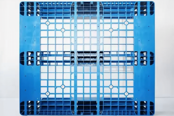 Warehouse Rackable Pallets: Durable, Efficient
